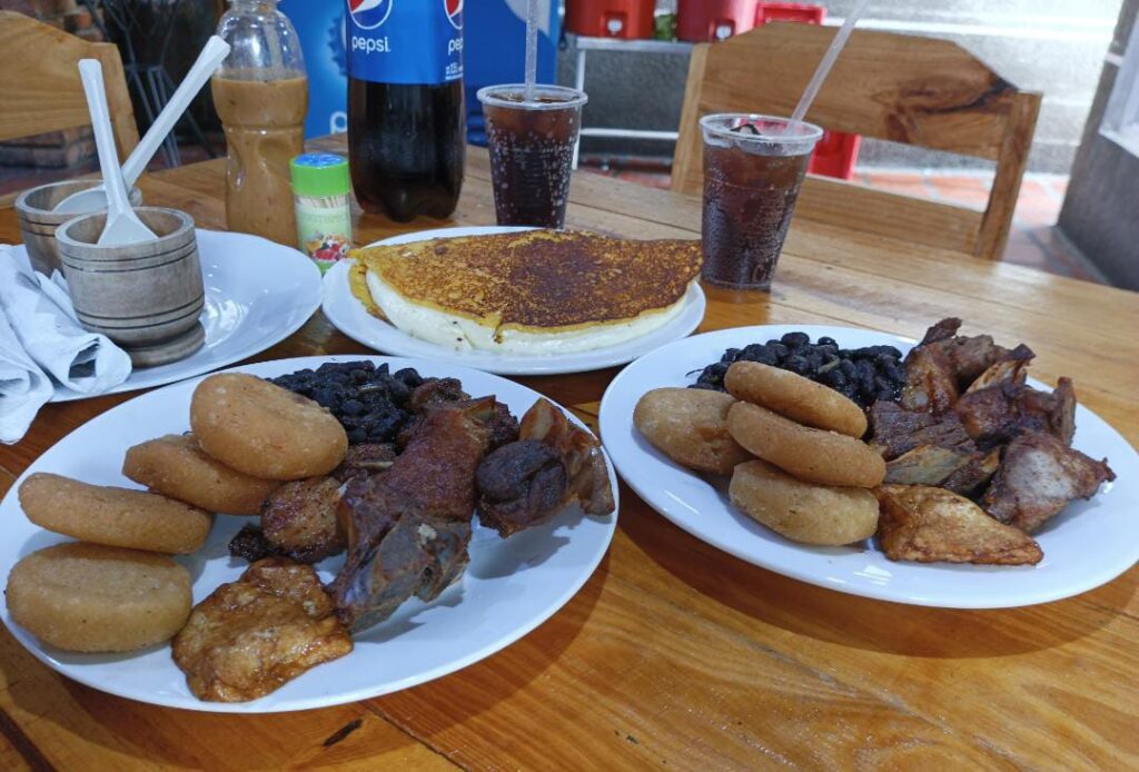 El Rey del Cochino Frito: la mejor opción para tu paladar en Maracaibo ...