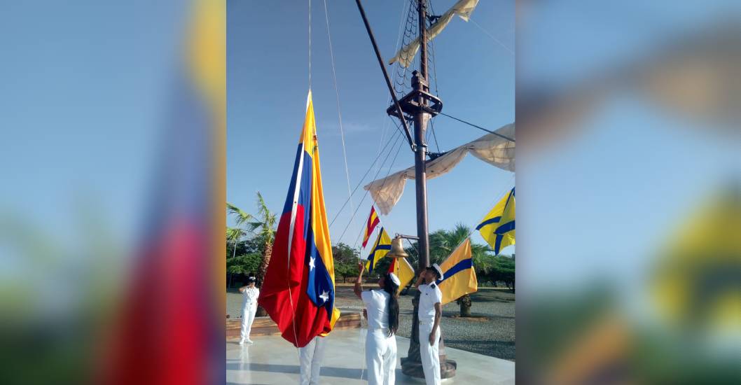 Se efectuó Acto de Izada de la Bandera Nacional en Maracaibo - Agencia ...